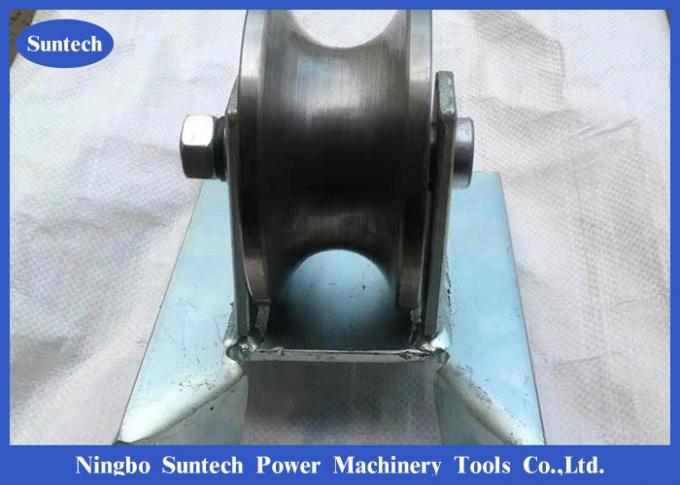 9.8kg Protecting Cable Manhole Roller With Aluminum Wheel