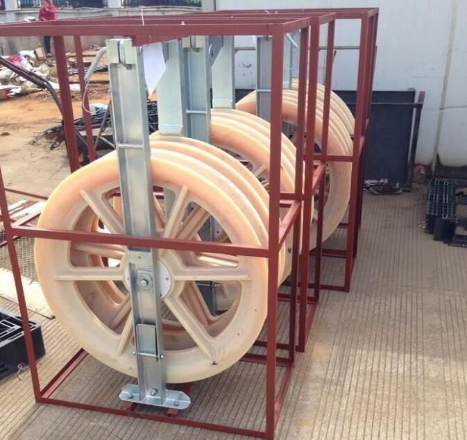 660mm Bundled Conductor Stringing Blocks Stringing Equipment Accessories