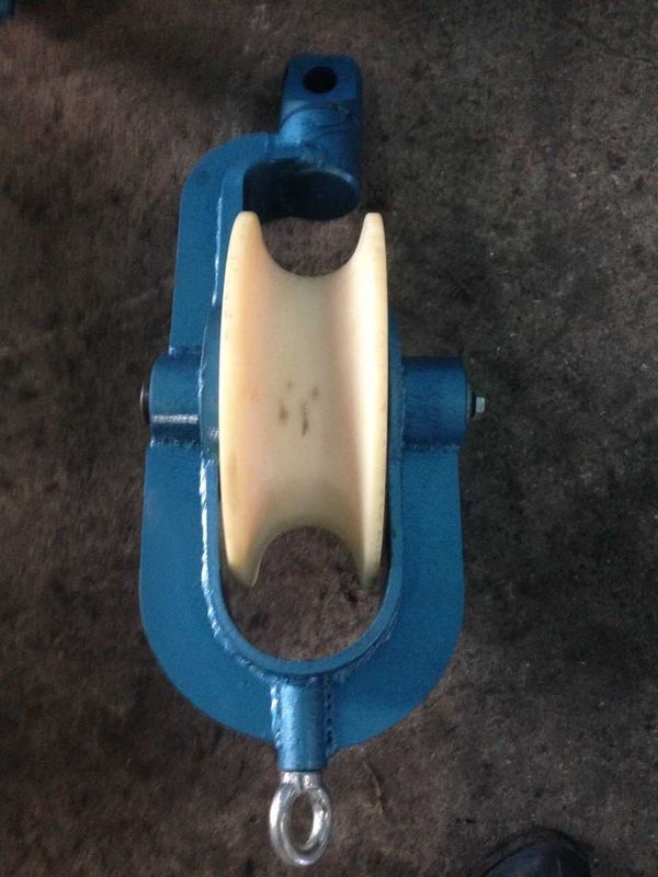 Overhead Line Round Belt Hold Down Wire Cable Pulley Stringing Block