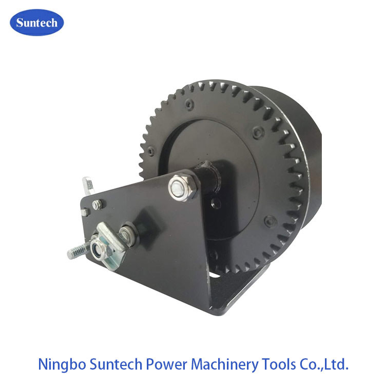 Portable Zinc Plated Manual Hand Winch 2 Speed Small Volume Easy To Move