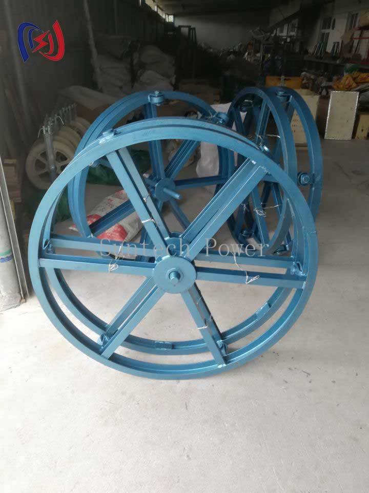 Vertical Type Cable Reel Stand Heavy Duty Steel Frame For High Voltage ...